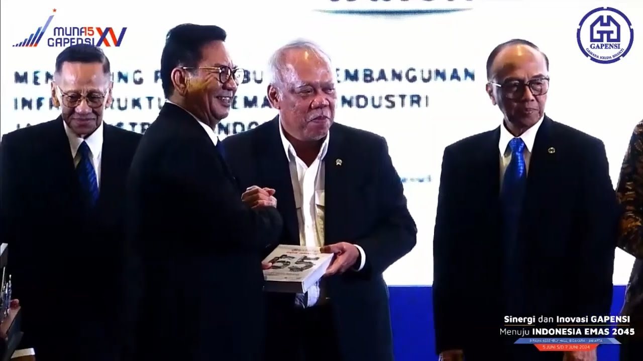 Asosiasi Kontraktor Tertua Di Indonesia, GAPENSI Launching Buku 65 ...